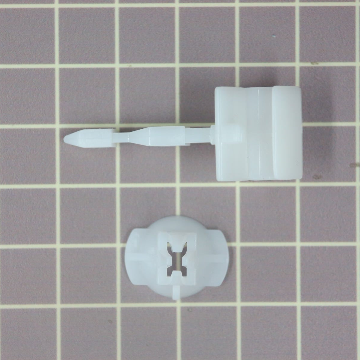 Dispenser Latch 676413 – Appliance Depot