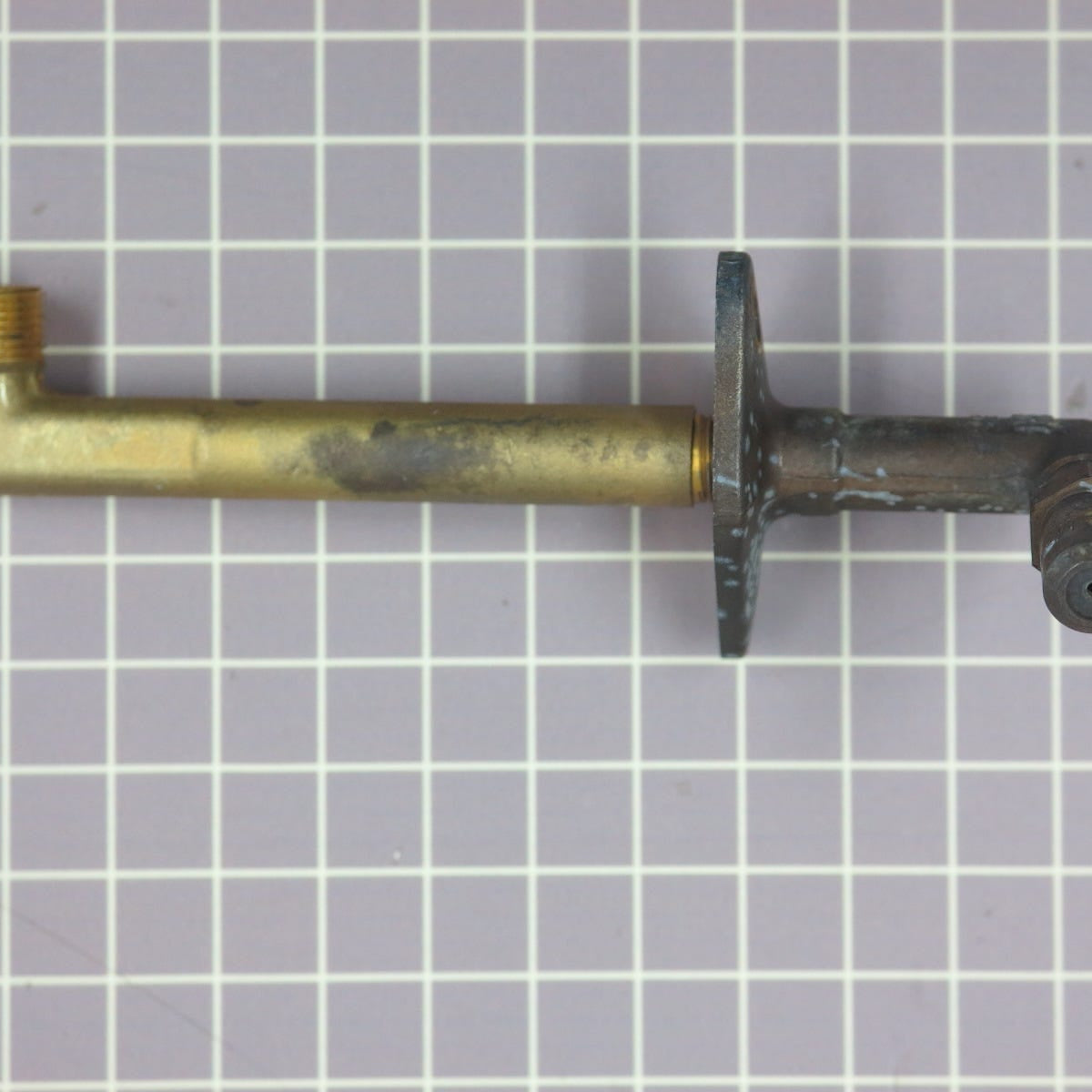 Broiler Fitting with Orifice Hood 74008818 – Appliance Depot