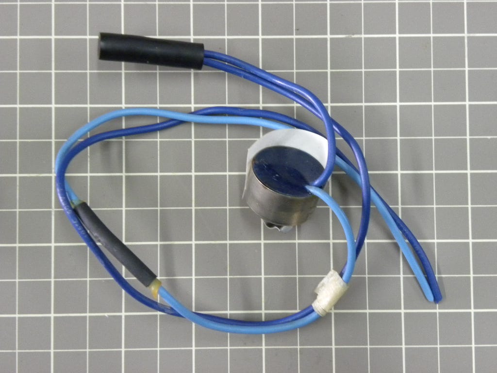 Defrost Thermostat 5303918202 – Appliance Depot
