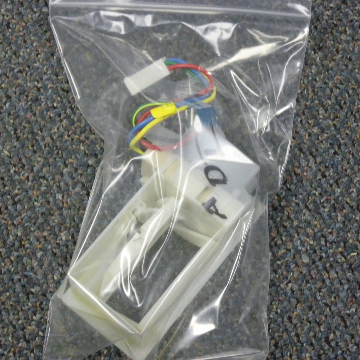 Whirlpool Refrigerator Damper Control W10196393 – Appliance Depot